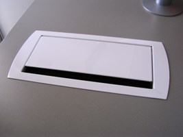 Inbouw powerbox met 2x 220V en 1x HDMI en USB